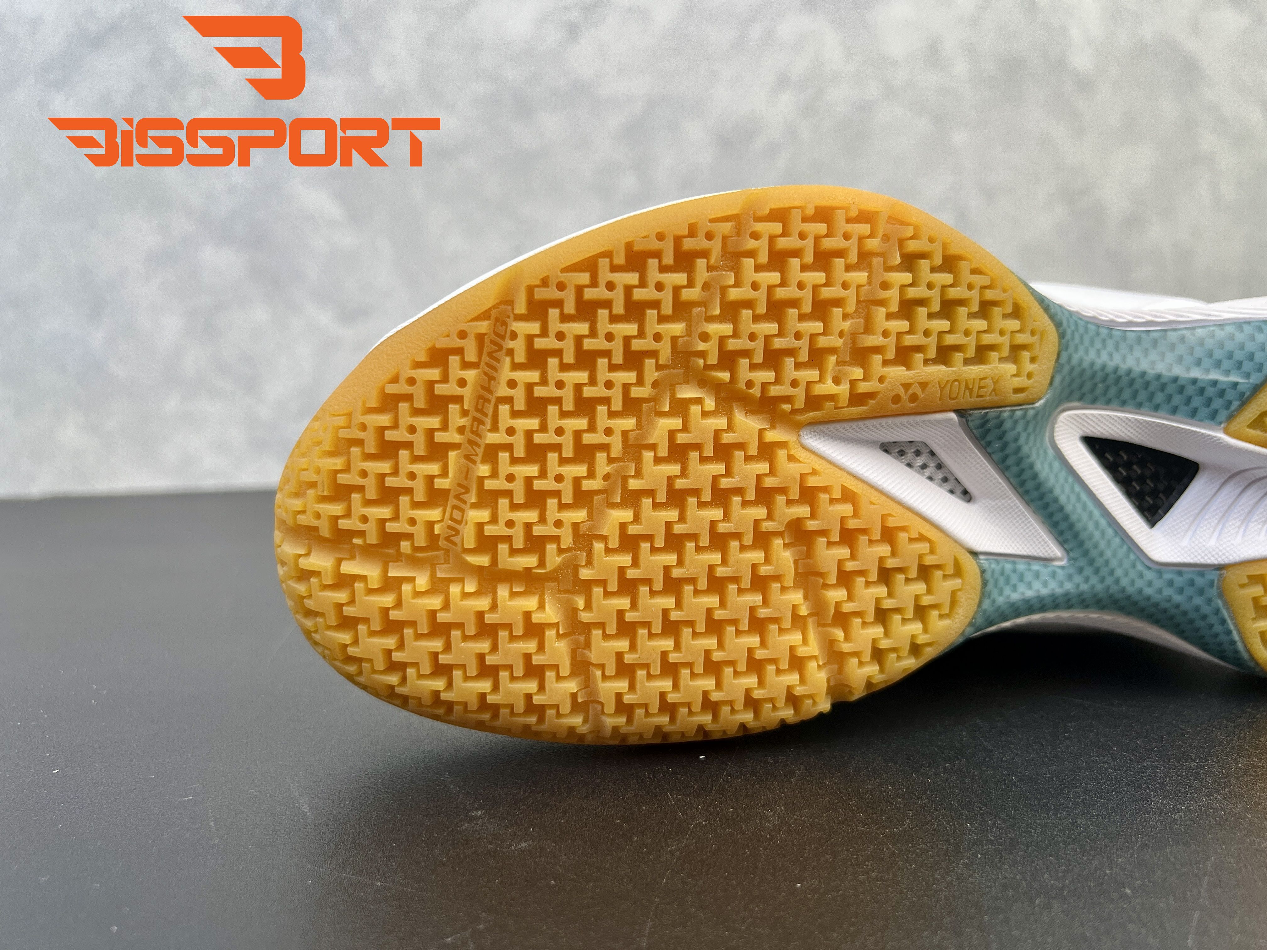 Giày Cầu Lông Yonex SHB 65Z4 Wide 2025 Chính Hãng - Trắng - Thiết Kế ...