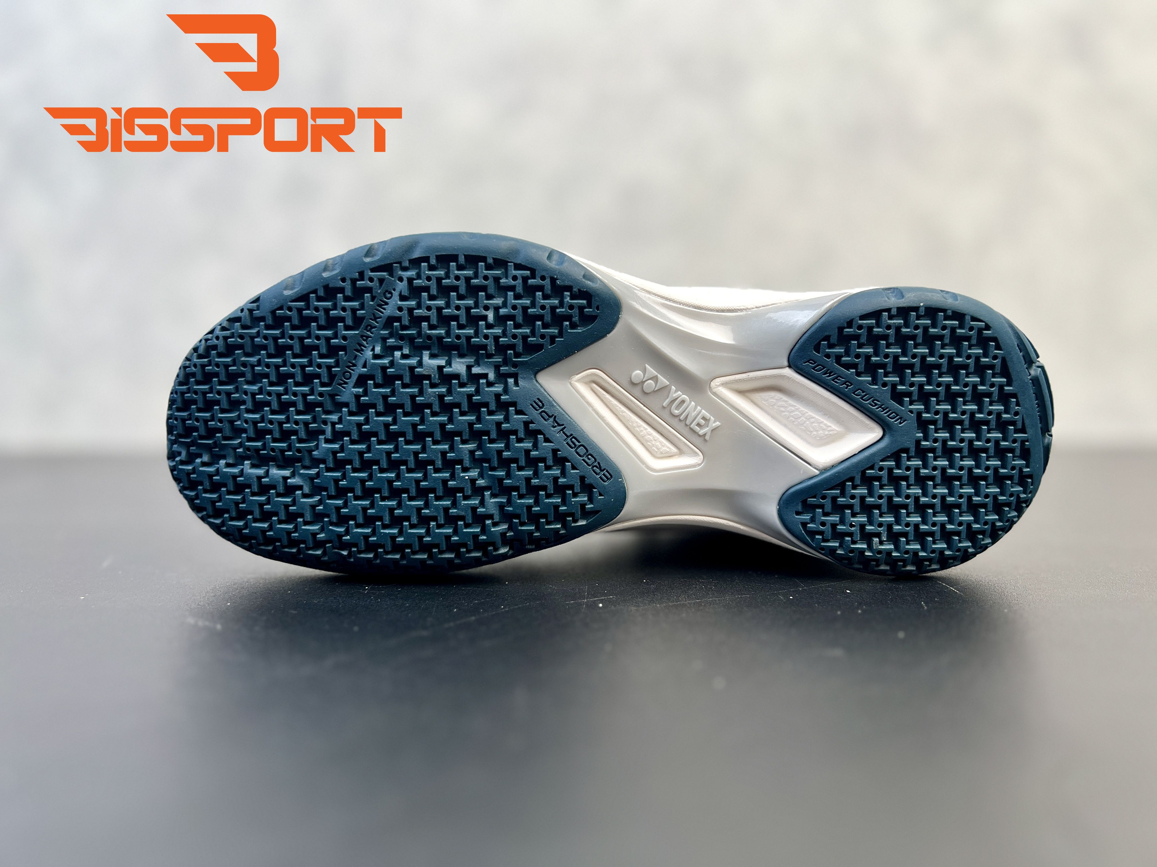 Giày Cầu Lông Yonex SHB65X4 Chính Hãng - Trắng Xanh - Form Ôm - Bám Sàn ...